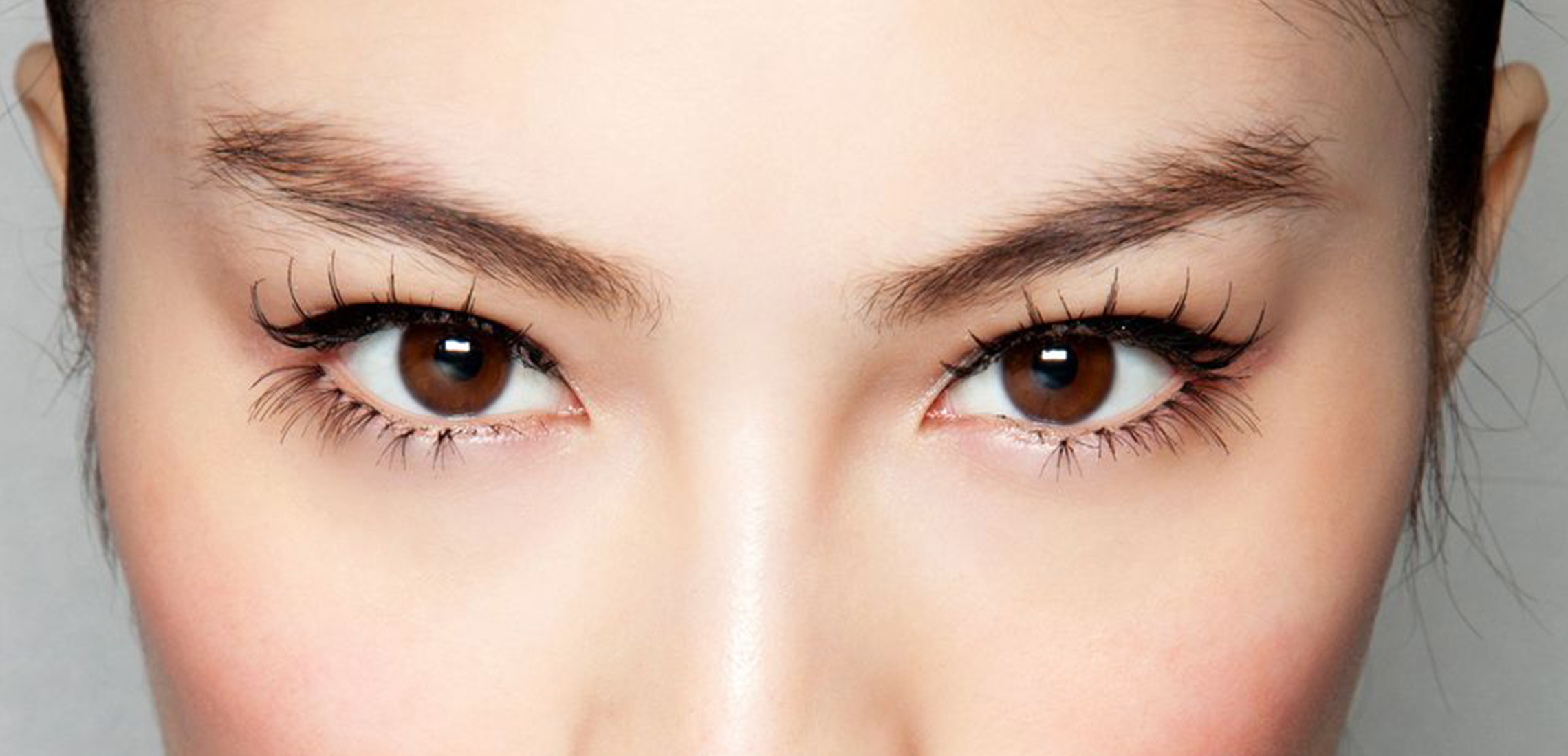 Everything You Need To Know About Getting A Lash Lift - Style Magazines