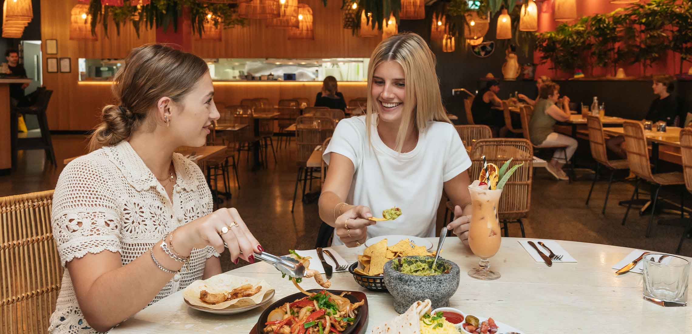 Here Are Some Of The Best Places To Eat In Wynnum - Style Magazines